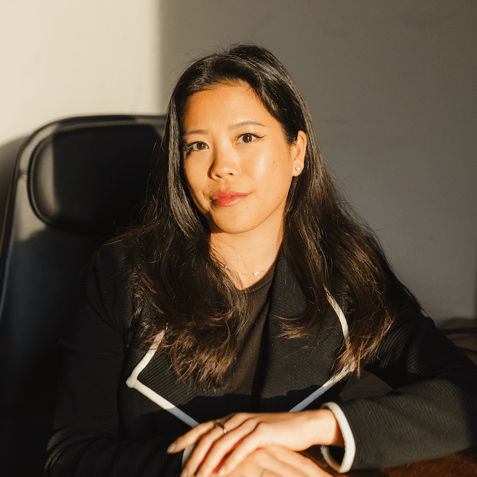 About – Elana Shyong